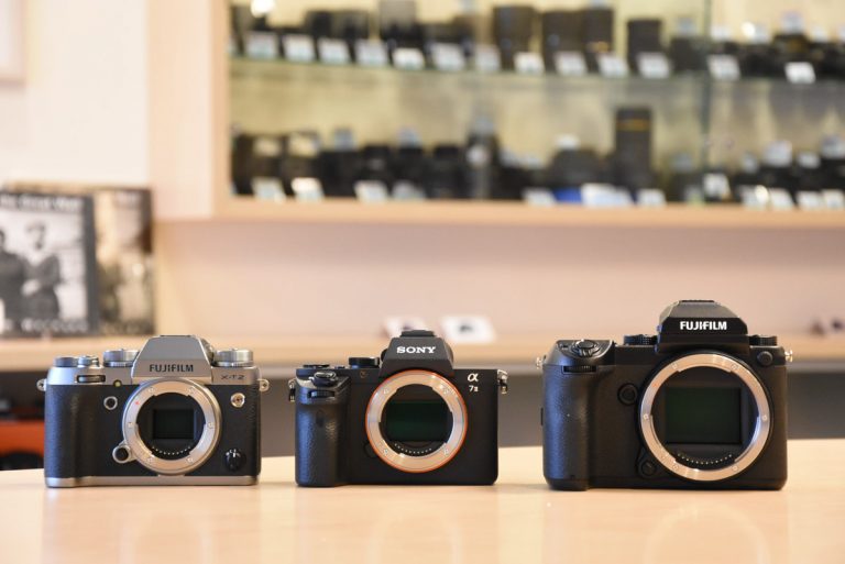 Fuji GFX 50S medium format digital camera now shipping, GFX unboxing photos, additional coverage ...