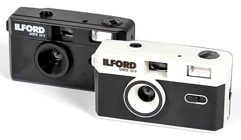 Ilford Sprite 35-II reusable 35mm film point-and-shoot camera ...