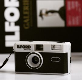 Ilford Sprite 35-II reusable 35mm film point-and-shoot camera ...