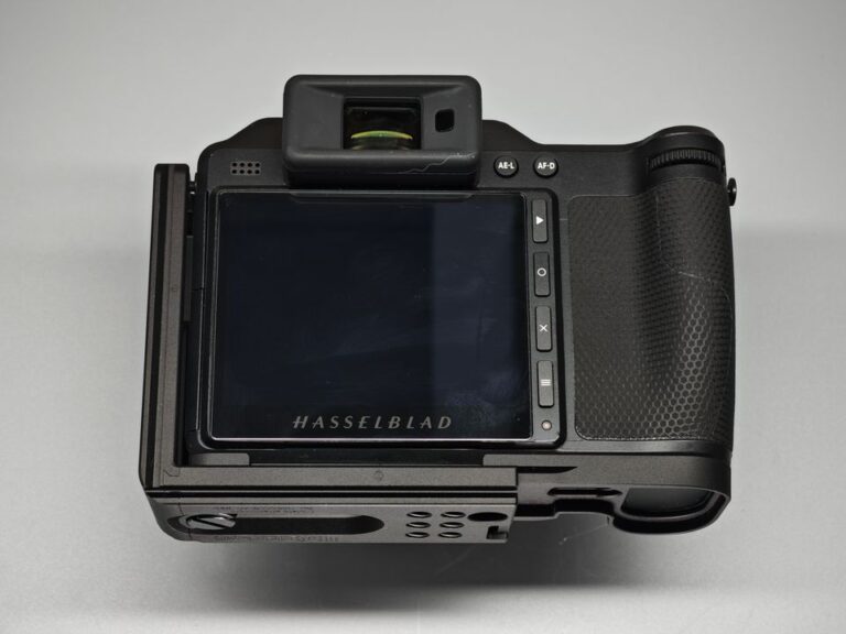 IDSworks announced new modular base plate and L-bracket for Hasselblad ...