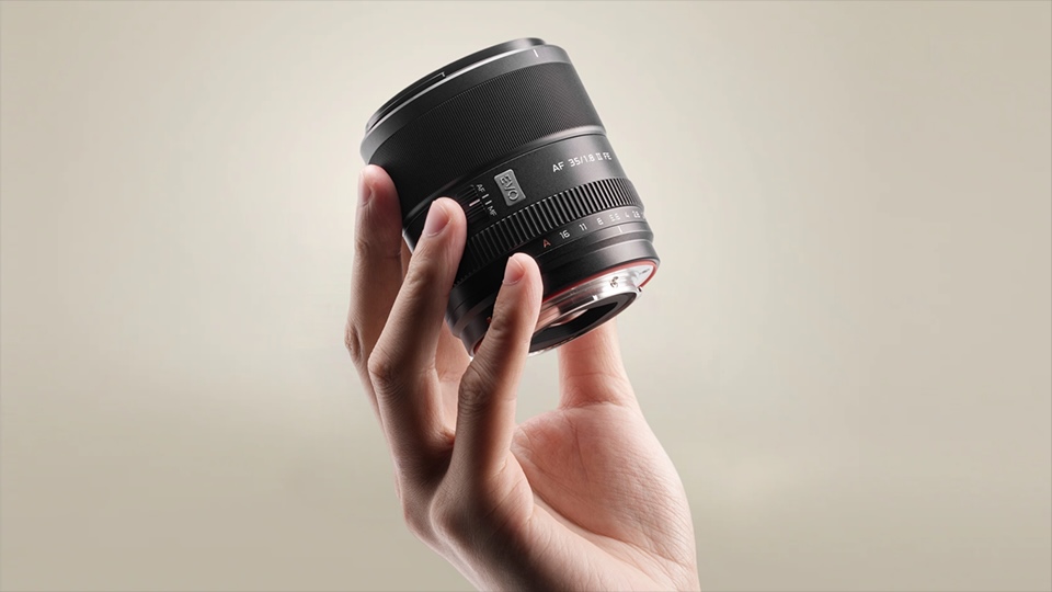 Now available: Viltrox 35mm f/1.8 and 55mm f/1.8 EVO APO full-frame ...